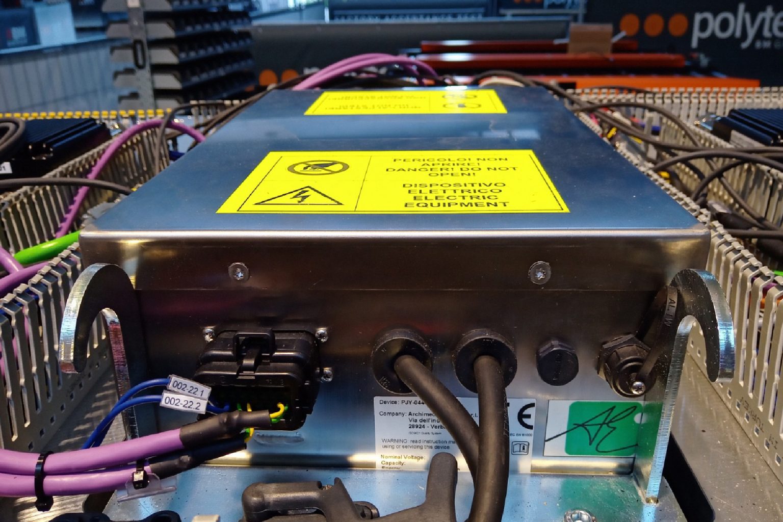 Archimede lithium batteries for AGV Polytec fleets: A winning solution!